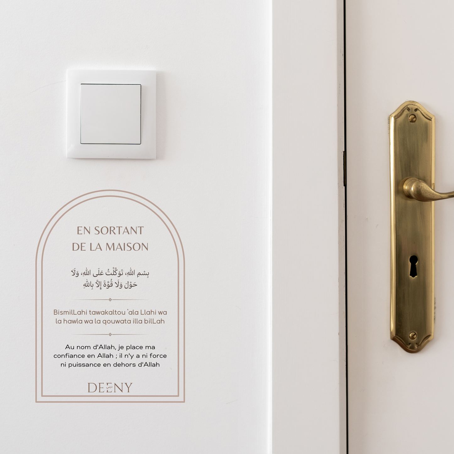 Sticker Doua en Sortant de la Maison – Deeny